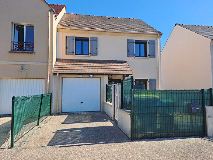 Maison 4 pièces à Orcemont, à vendre