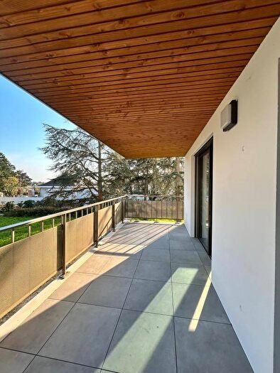 Appartement à louer - Chantegrillet, Sainte-Foy-lès-Lyon - 2 pièces - 1 chambre