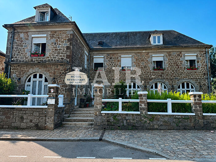Rânes - Maison 14 pièces à vendre