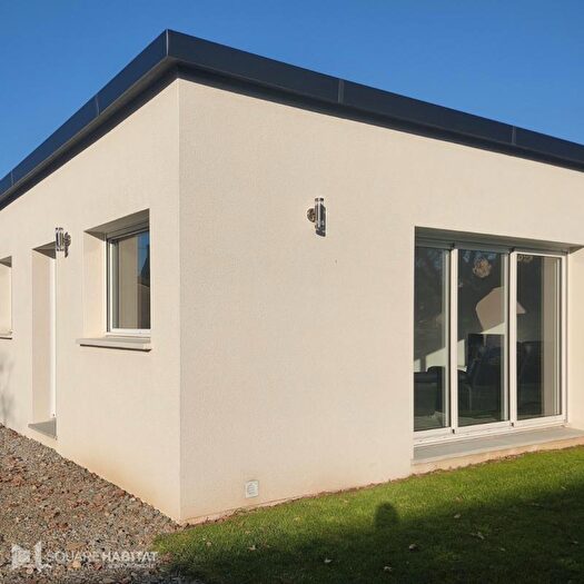 Maison à louer - Plougonvelin - 4 pièces - 3 chambres