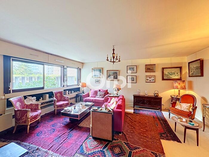 Appartement 4 pièces à vendre à Paris 15ème, Vaugirard, Parc des Expositions