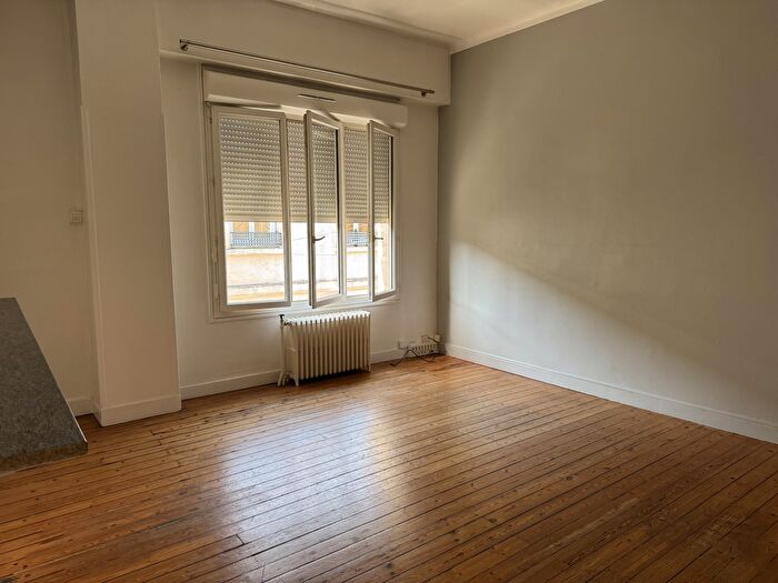 Appartement 2 pièces à Bordeaux, Capucins, Saint-Michel, à louer