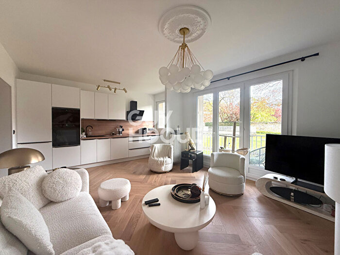Appartement à vendre - Compiègne, Saint-Lazare, Les Avenues - 3 pièces - 2 chambres