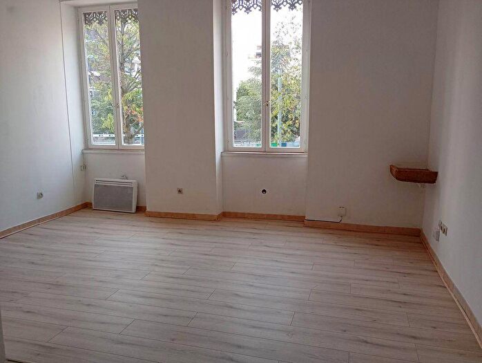 Appartement à louer - Lyon ème arrondissement - 2 pièces - 1 chambre