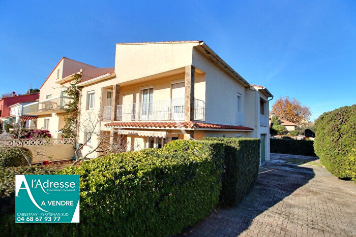 Maison à vendre - Cabestany - 8 pièces - 6 chambres