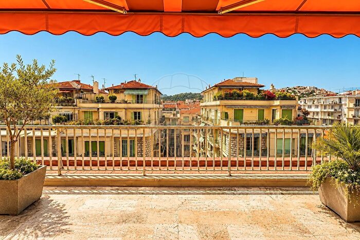Appartement 3 pièces à vendre - Nice, Carré d'or