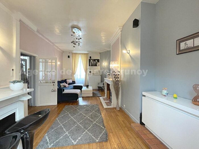 Appartement à vendre - Brunoy, Centre-ville - 5 pièces - 3 chambres