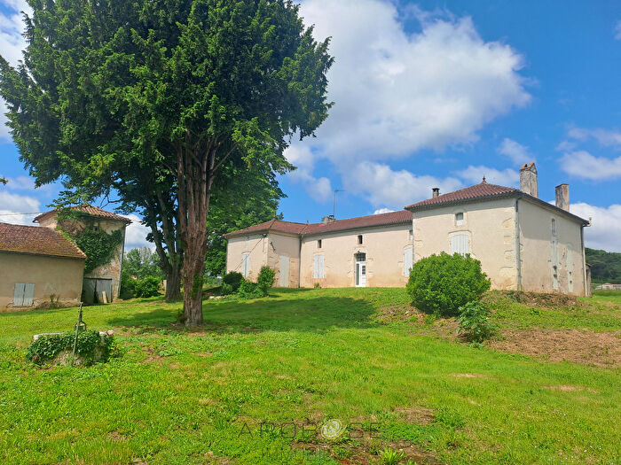 Maison à vendre - Buzet-sur-Baïse - 8 pièces - 5 chambres