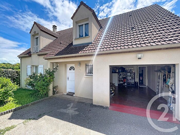 Maison 6 pièces à vendre à Noisy-Rudignon
