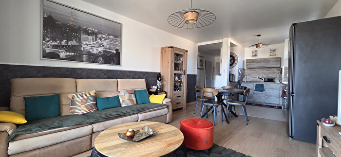 Appartement à vendre - Ahuy - 3 pièces - 2 chambres