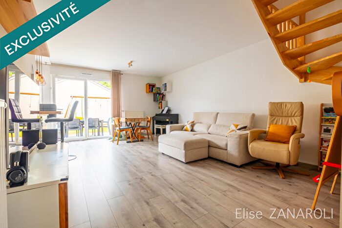 Maison 4 pièces à Roussy-le-Village, à vendre