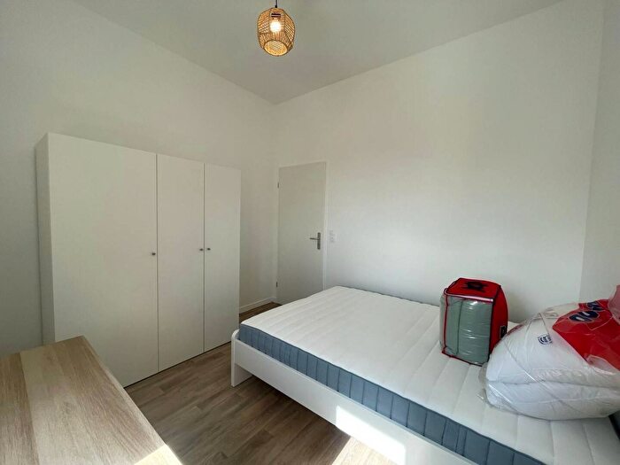 Appartement à louer - Cergy - 4 pièces - 4 chambres