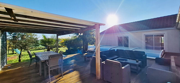 Maison à vendre - Bourges - 8 pièces - 5 chambres