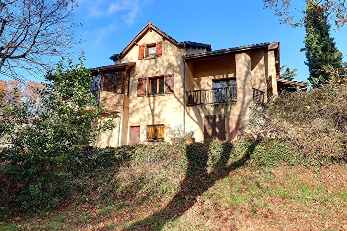 Maison à vendre - Figeac - 7 pièces - 4 chambres