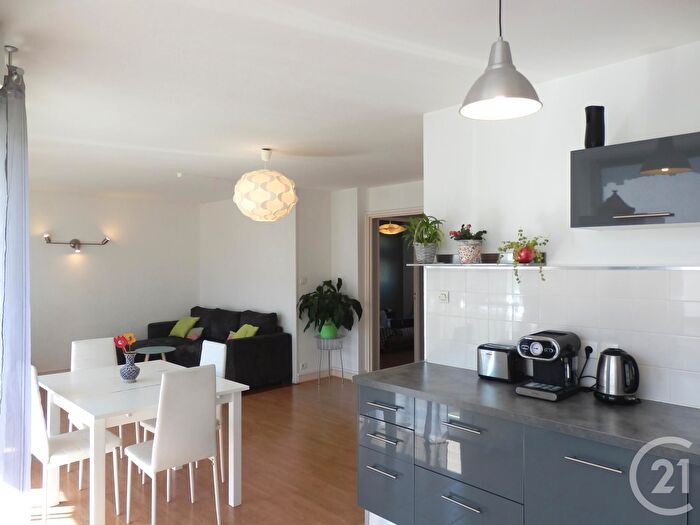 Appartement à louer - Chambéry, Laurier - 3 pièces - 2 chambres