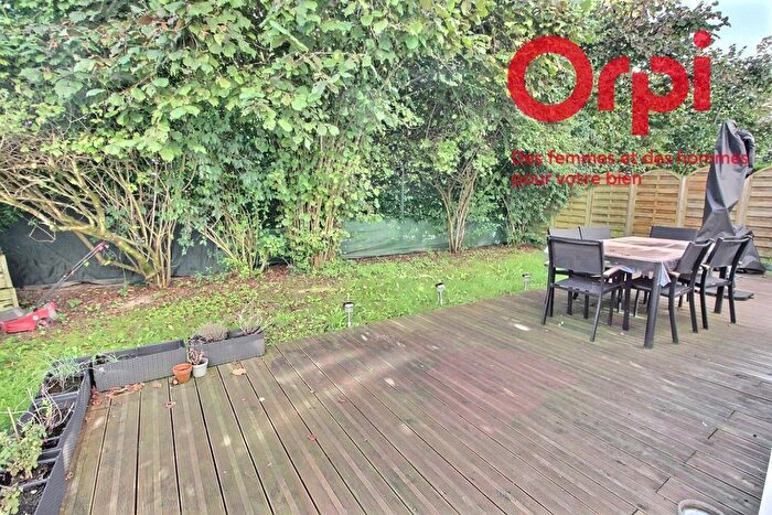 Appartement à vendre - Montigny-le-Bretonneux, Le Village - 2 pièces - 1 chambre