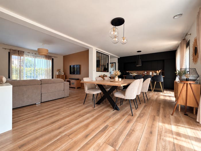 Maison 6 pièces à Gazeran, à vendre