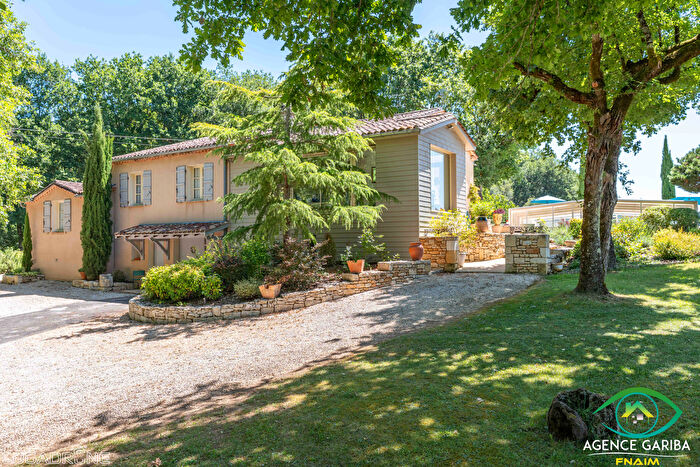 Maison 9 pièces à Cuzorn, à vendre