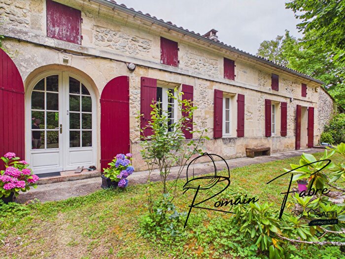 Pugnac - Maison 9 pièces à vendre