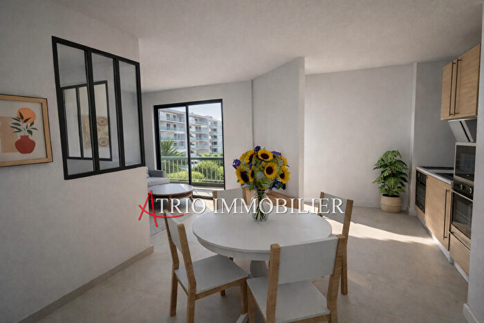 Appartement à vendre - Cagnes-sur-Mer, La Gare, Les Plans, Hippodrome - 1 pièce