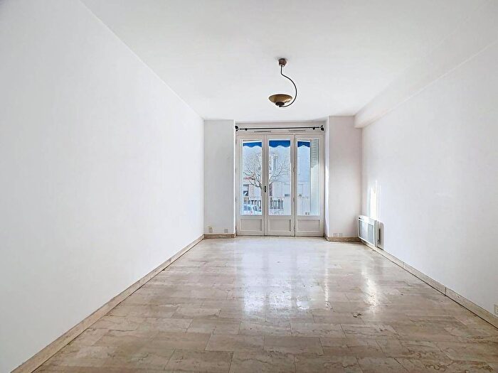 Appartement à louer - Mauriac - 3 pièces - 2 chambres