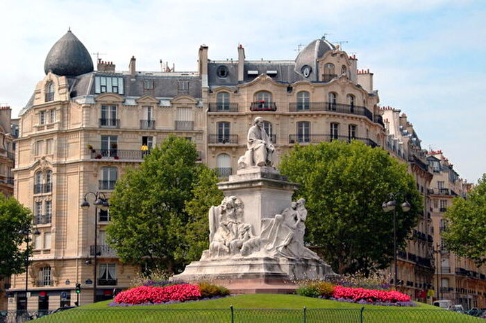 Appartement à louer - Paris e , Breteuil - 5 pièces - 3 chambres