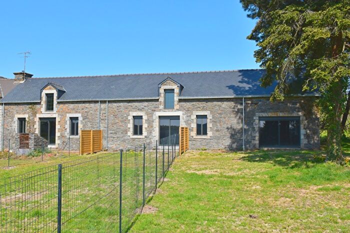 Maison à vendre - Saint-Martin-sur-Oust - 4 pièces - 3 chambres