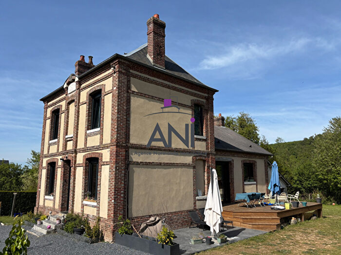 Saint-Hellier : Maison 5 pièces à vendre