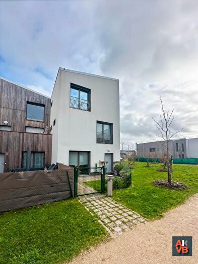 Appartement à vendre - Bussy-Saint-Georges - 4 pièces - 3 chambres