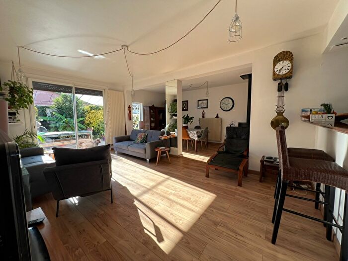 Maison à vendre - Villeneuve-Tolosane - 4 pièces - 3 chambres