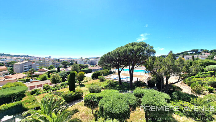 Appartement 3 pièces à vendre - Sainte-Maxime, Virgiles, Capet dAzur, Souleyas, Croisette