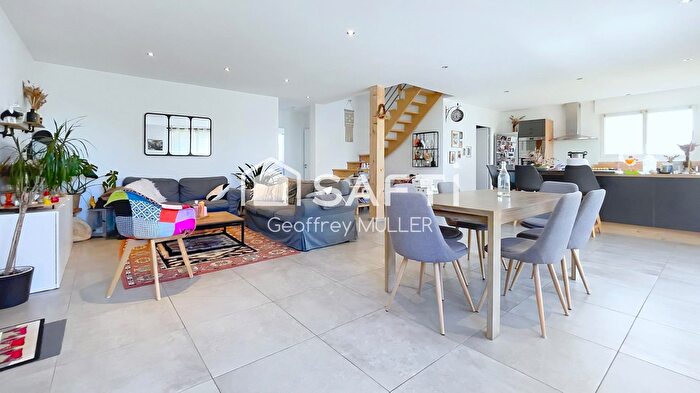 Maison à vendre - Vannes, Nord Est - 4 pièces - 3 chambres