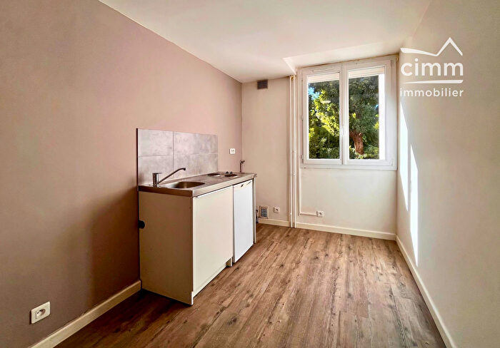Appartement 3 pièces à Grenoble, Bajatière, à vendre