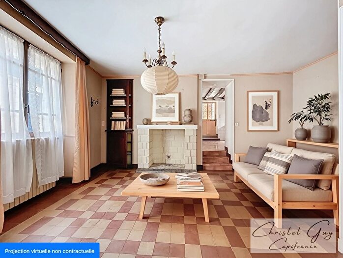 Maison à vendre - Château-du-Loir - 5 pièces - 3 chambres