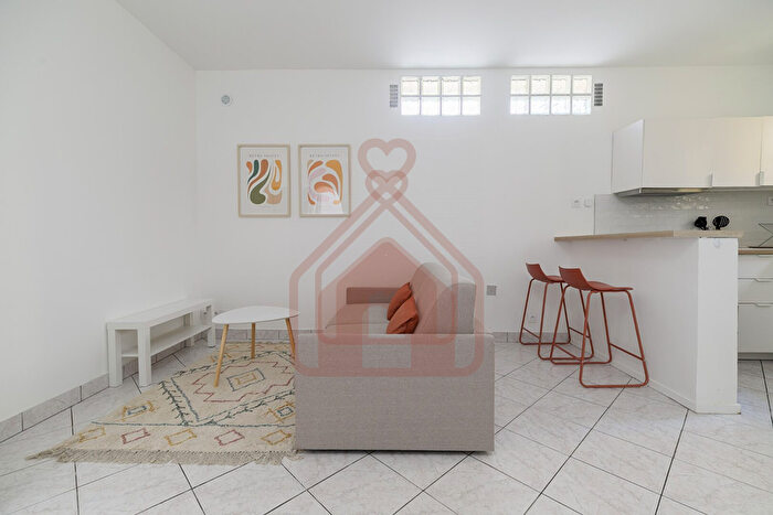 Appartement à vendre - Villejuif, Gripons, Pasteur - 2 pièces - 1 chambre