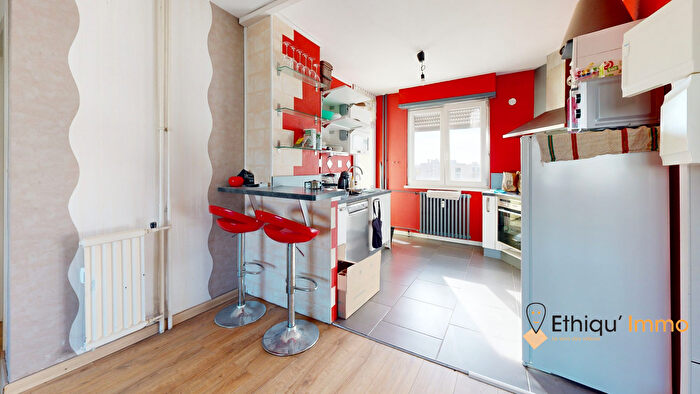 Appartement à vendre - Strasbourg, Neudorf, Saint-Urbain, Landsberg - 4 pièces - 3 chambres