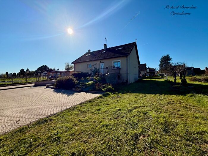 Maison à vendre - Pontvallain - 7 pièces - 5 chambres
