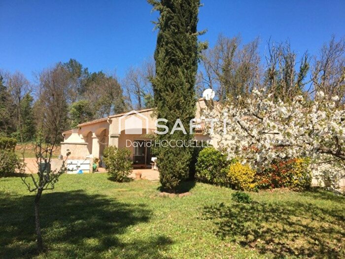 Maison 6 pièces à vendre à Nans-les-Pins