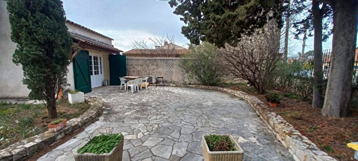 Tete Noire-Bosquet-Bory, Rognac : Maison 2 pièces à louer