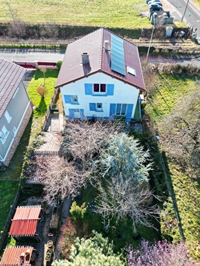 Maison à vendre - Saint-Éloy-les-Mines - 5 pièces - 4 chambres