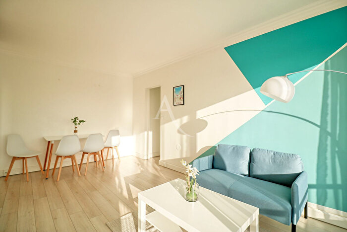 Appartement à louer - Antony, Centre-ville - 3 pièces - 2 chambres