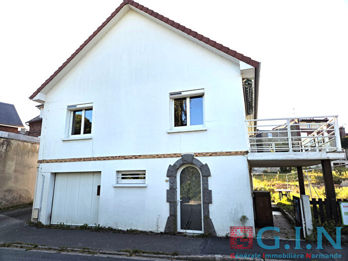 Maison à louer - Duclair - 8 pièces - 3 chambres