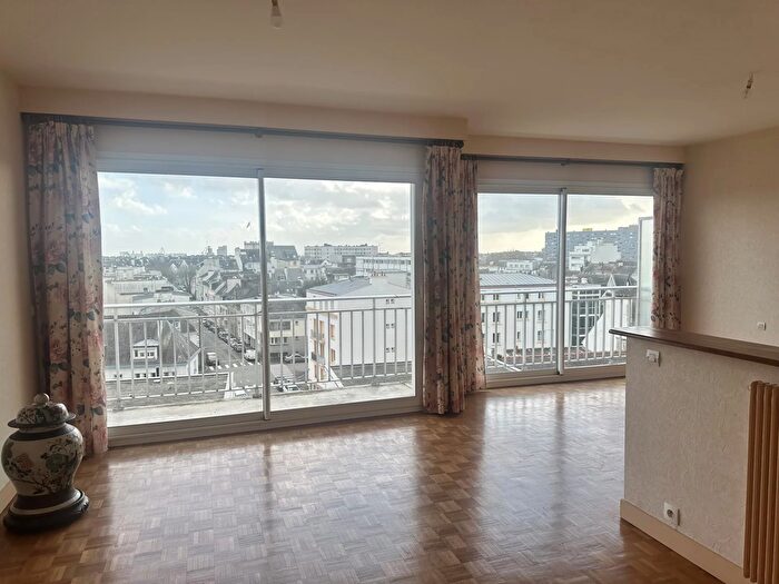 Appartement à vendre - Lorient, Centre-ville - 4 pièces - 2 chambres