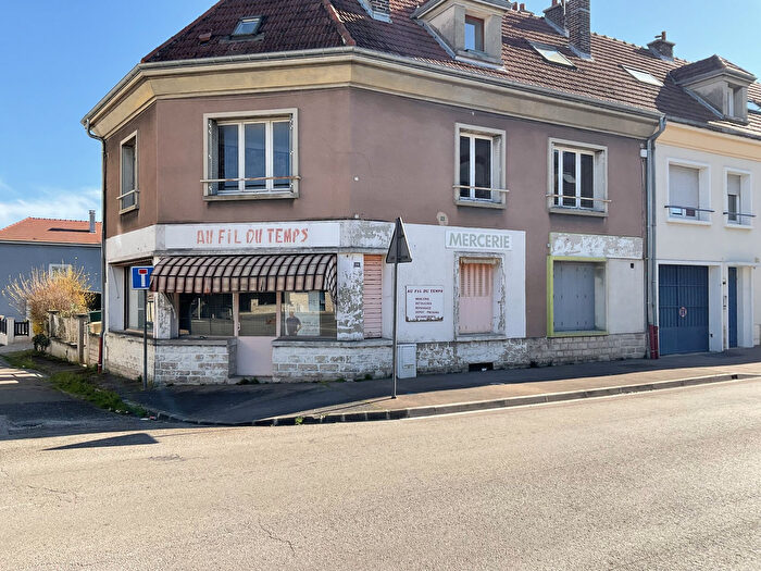 Appartement à vendre - Troyes - 4 pièces - 2 chambres