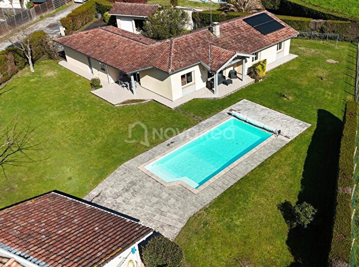 Maison à vendre - Saint-Vincent-de-Tyrosse - 5 pièces - 4 chambres