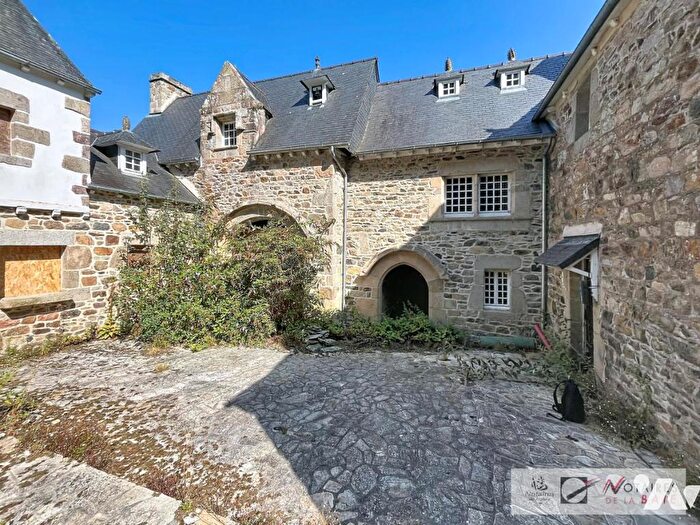 Ploubazlanec : Maison 10 pièces à vendre