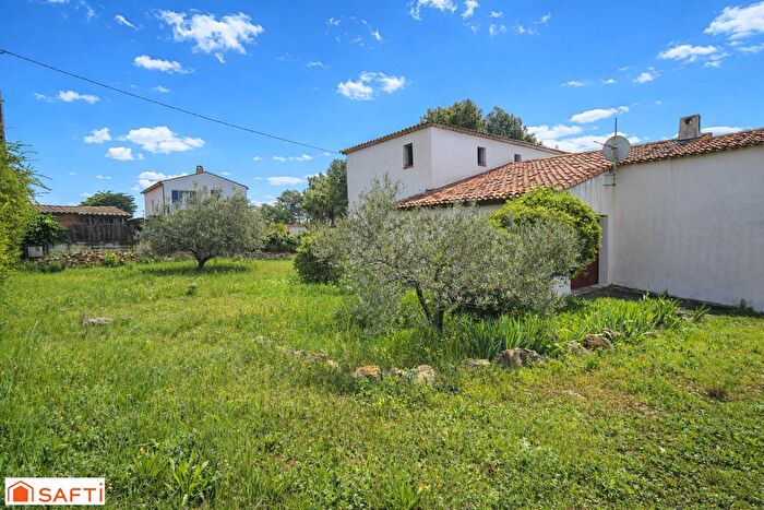 Maison à vendre - La Roquebrussanne - 3 pièces - 2 chambres