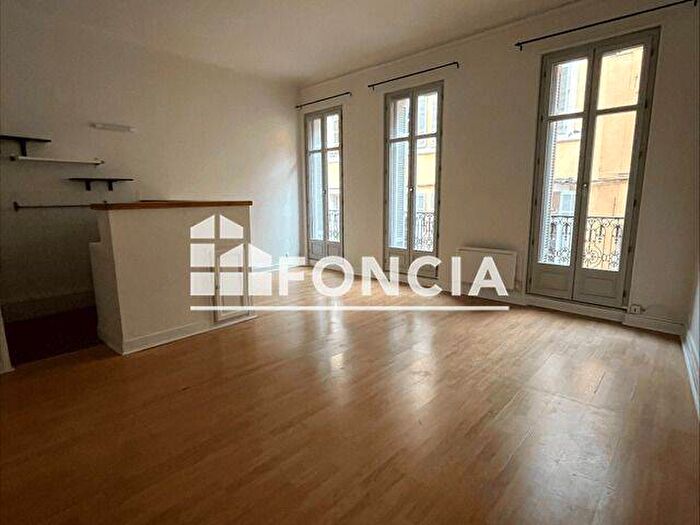 Appartement 3 pièces à Centre Ville, Aix-en-Provence, à louer