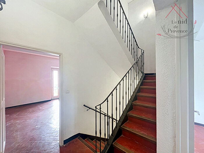 Maison 4 pièces à Carpentras, Sud, à vendre