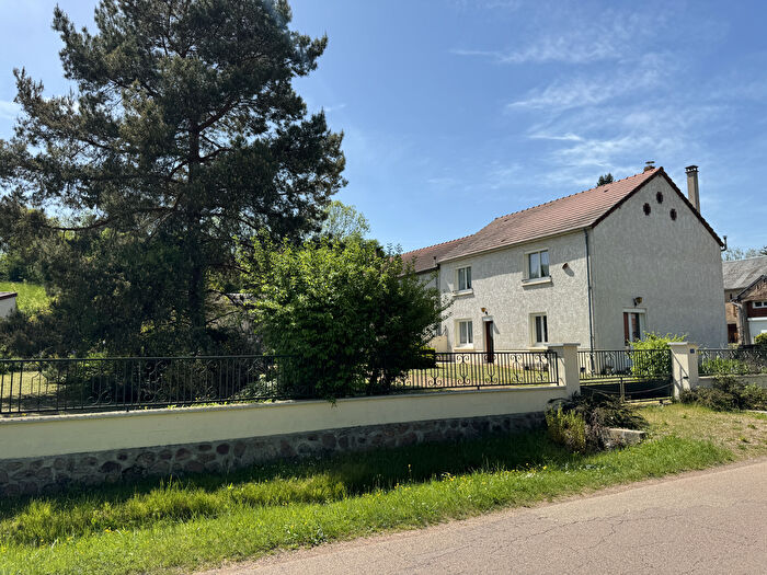 Maison à vendre - Epiry - 8 pièces - 5 chambres